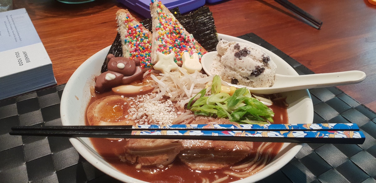 Choco Ramen Sundae?!! You're Crazy!!! - Tanoshii Japanese